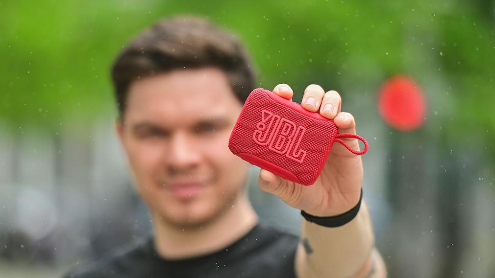 JBL Go 5 Test: Kleine Bluetooth-Box mit IP68 und App im Check ...