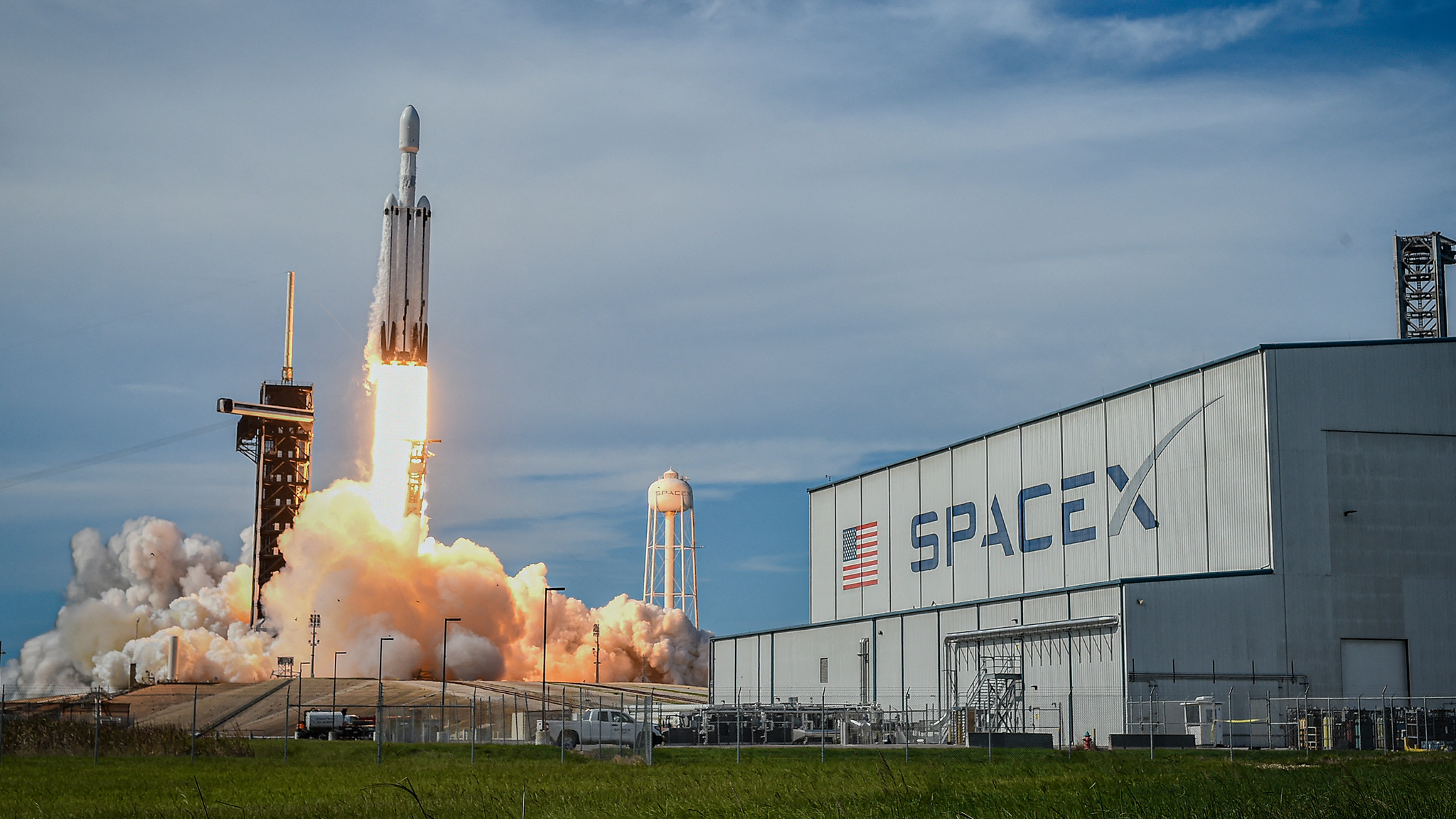 SpaceX IPO: Musk plant 80-Milliarden-Dollar-Börsengang - COMPUTER BILD