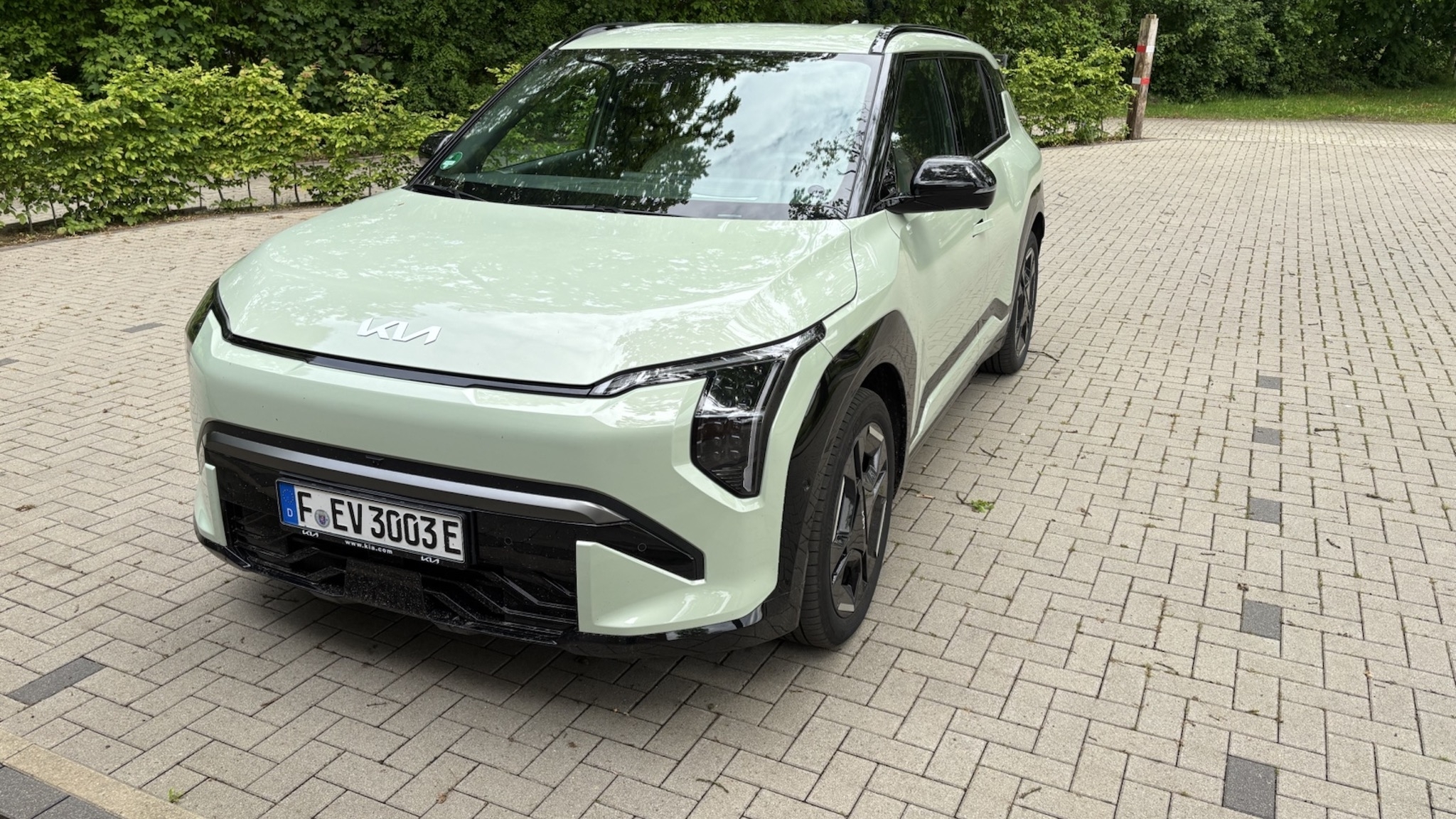 Kia EV3: Durchdachtes Bedienkonzept mit kleinen Schwächen - COMPUTER BILD