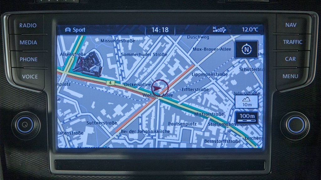 Connected Car: Radio- und Navigationsgeräte im VW Golf VII - COMPUTER BILD