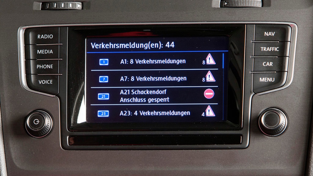 Connected Car: Radio- und Navigationsgeräte im VW Golf VII - COMPUTER BILD