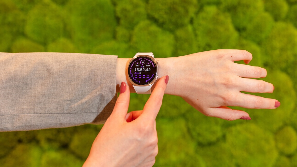 Smartwatch Test 2026: Die besten Uhren für iPhone & Android - COMPUTER BILD