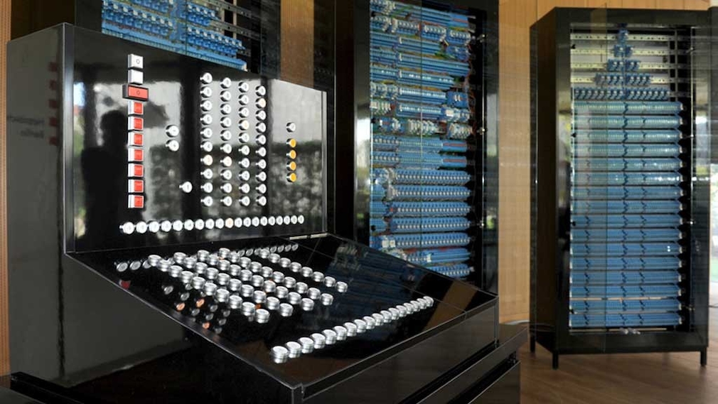 Zuse Z3: Ur-Computer feiert 75. Geburtstag - COMPUTER BILD