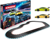 Carrera Hybrid im Test: KI-Rennspaß für Groß und Klein - COMPUTER BILD